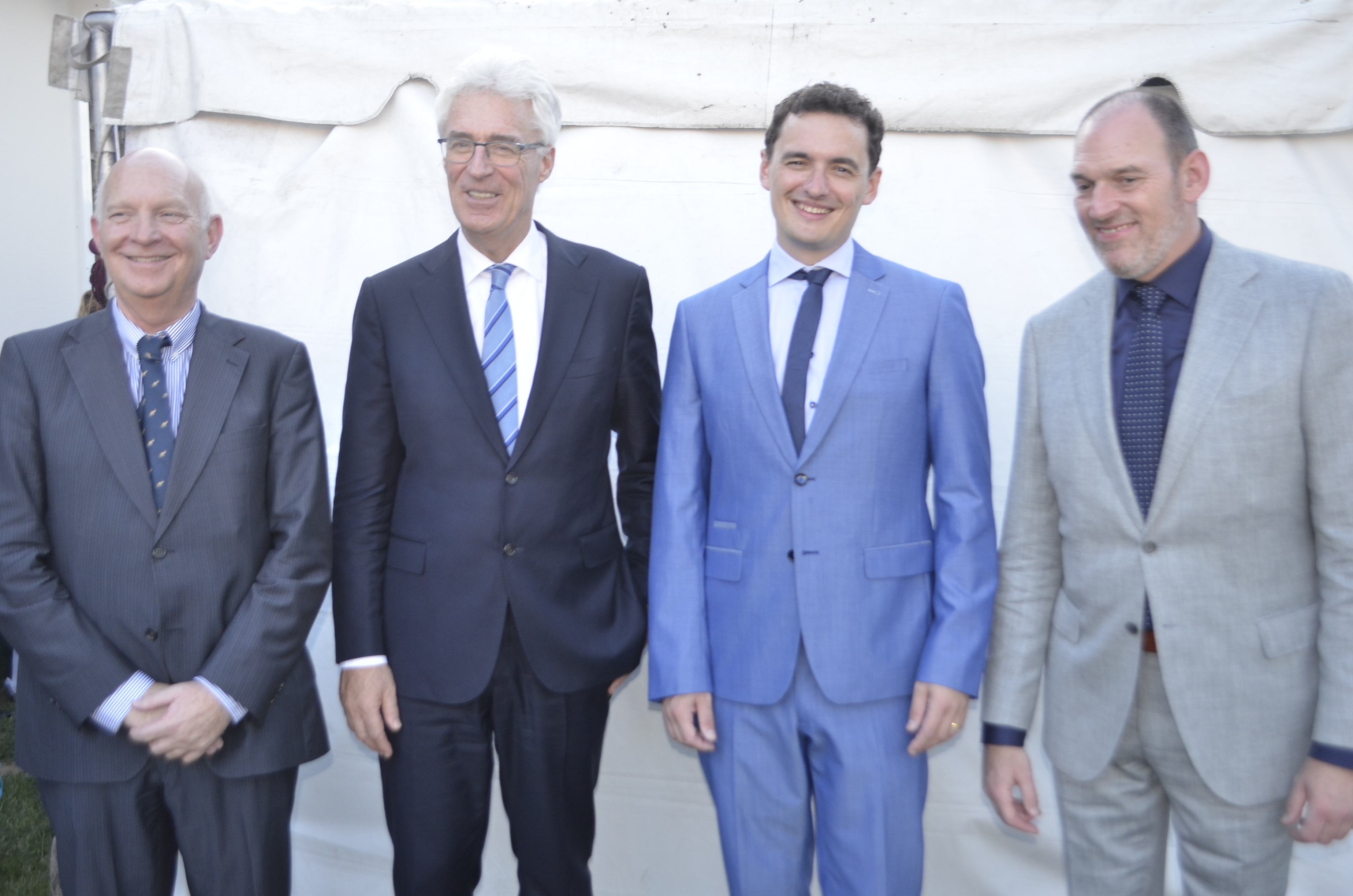 StMaartenNews- News Views Reviews & Interviews