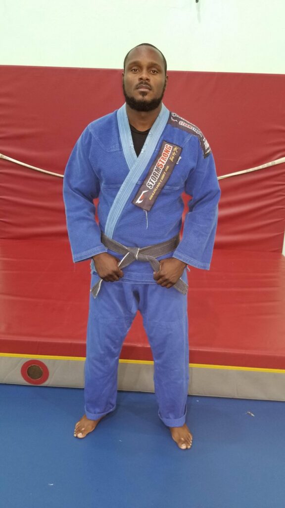 Bell ready to rumble in Colombia - StMaartenNews.com - News Views ...