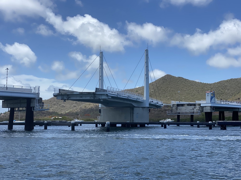 Causeway bridge 2 - StMaartenNews.com - News Views Reviews & Interviews