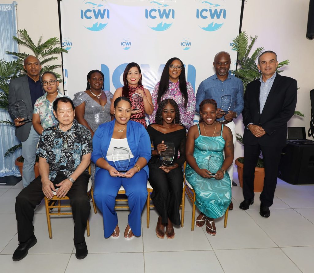 St. Maarten insurance brokers honoured at awards ceremony ...